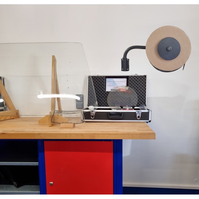 Metal wall-mounted dispenser in black at VBSA | Car and workshop ...