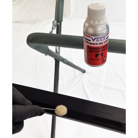 F1 transparent activating degreaser for F1K and F1FC windscreen glue ...