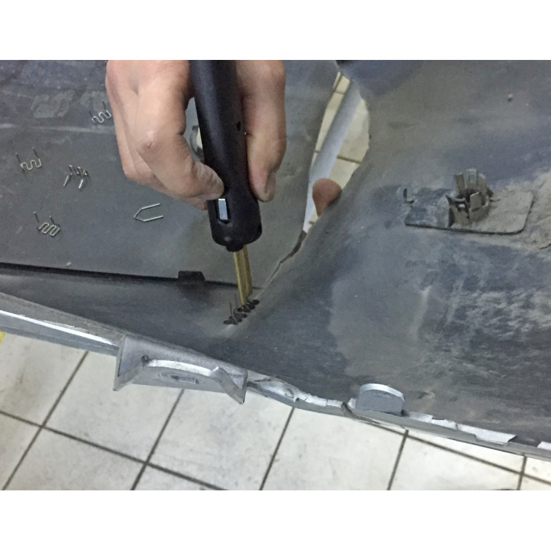 Plastic repair kit - staple welding France | Plastic repair, car windscreen