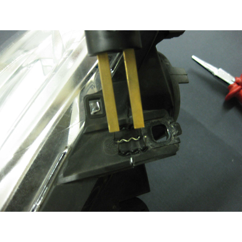 Plastic repair kit - staple welding France | Plastic repair, car windscreen