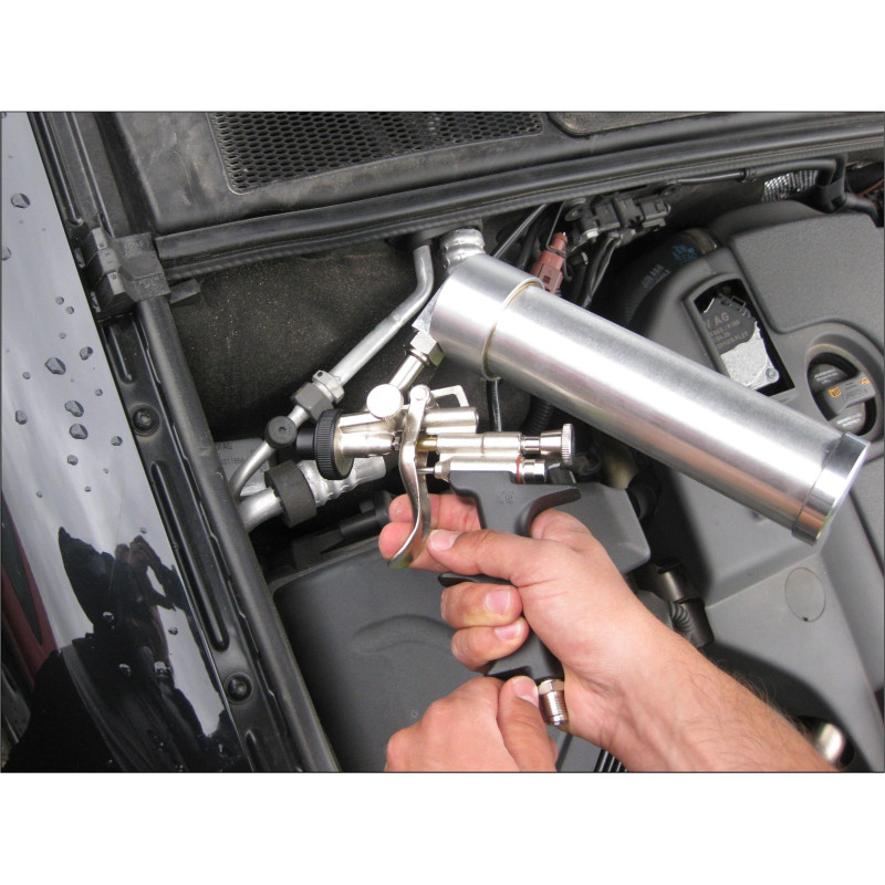 Spray gun + nozzles for mastic sealant France | Car bodywork, windscreens